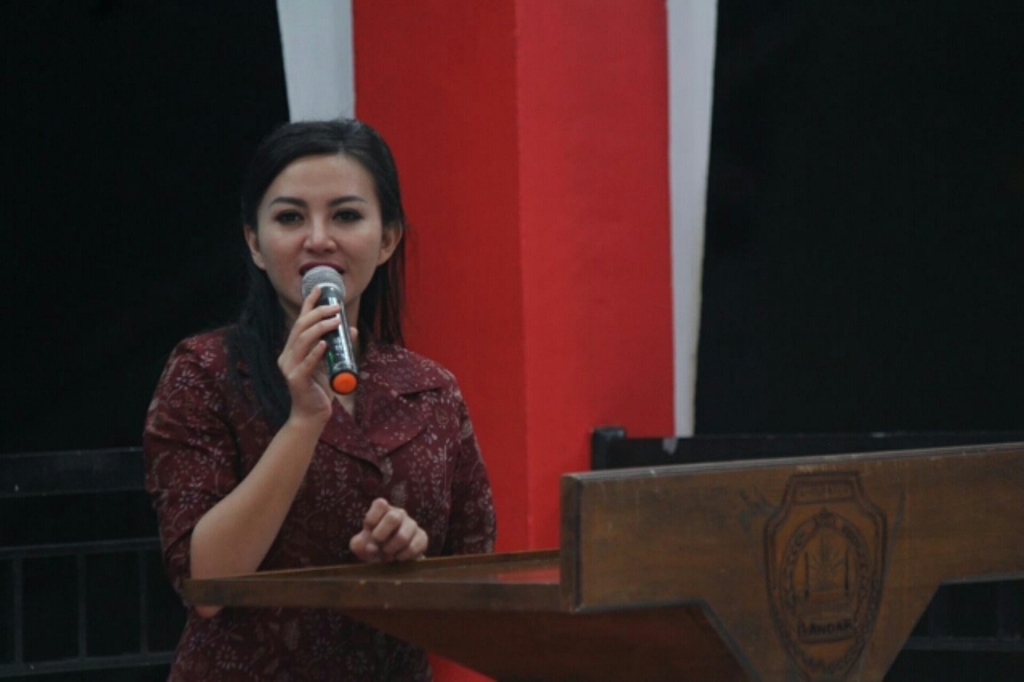 dr Karolin Margret Natasa - PONTAS.ID