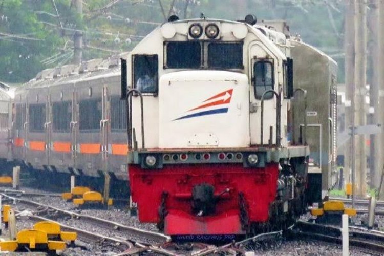 KAI Bandung Waspadai 42 Titik Jalur Rawan untuk Mudik - PONTAS.ID