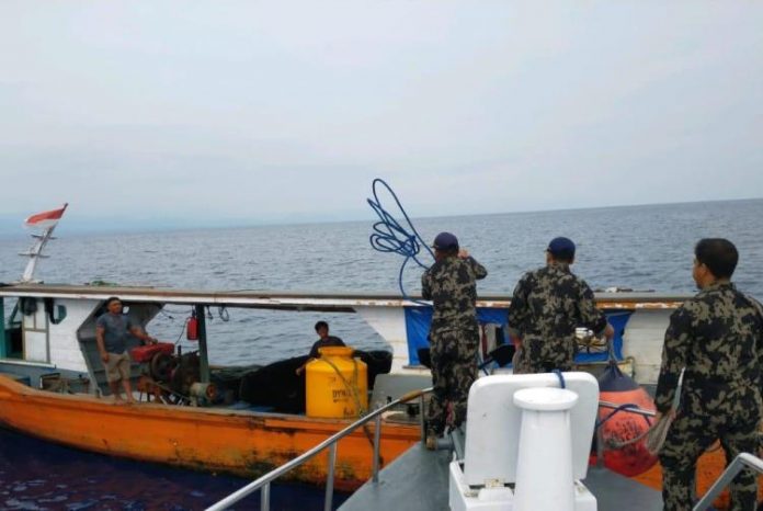 Tangkap Ikan tanpa SIPI, KKP Amankan 3 Kapal di Teluk Tolo - PONTAS.ID